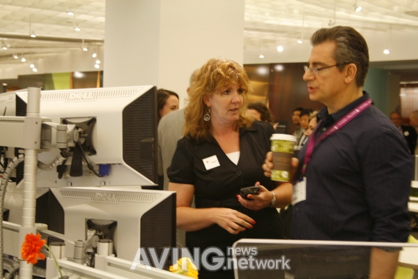 Herman Miller to display its workstations furniture 'Thrive'