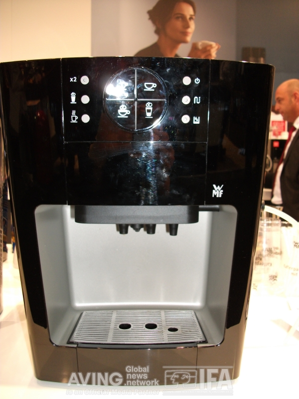 [IFA2010] WMF to introduce its new Coffee pad machine WMF10