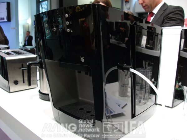 [IFA2010] WMF to introduce its new Coffee pad machine WMF10