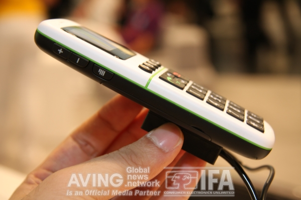[IFA 2010] Doro, introduces european type cellular phone for the ...