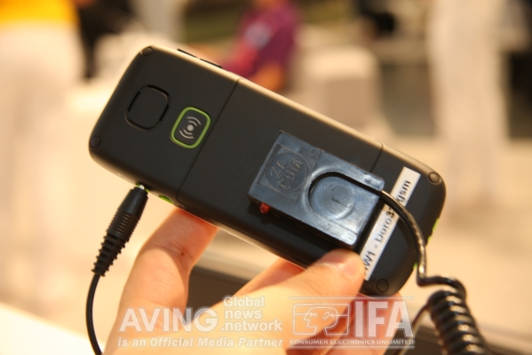 [IFA 2010] Doro, introduces european type cellular phone for the ...