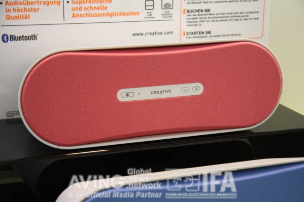 [IFA 2010] Creative, introduces bluetooth speaker 'D100' for iPhones