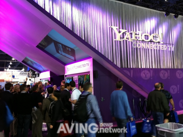 CES 2011, Yahoo, LVCC South hall, Jan 7