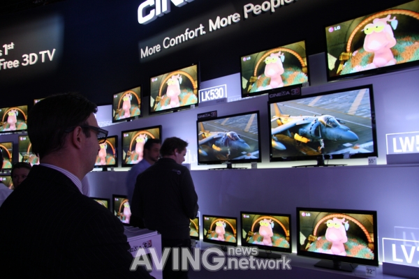 CES 2011, LG Booth Interior Design, Cinema 3D TV, LVCC, Jan 9