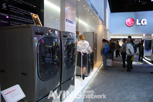 CES 2011, LG Booth Interior Design, LVCC, Jan 9