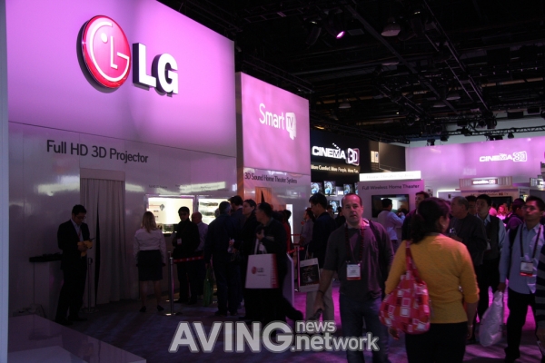 CES 2011, LG Booth Interior Design, 3D Projector, LVCC, Jan 9