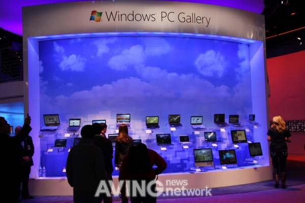 Ces 2011 Ms Windows Gallery Ms Booth Interior Design Lvcc Jan 9