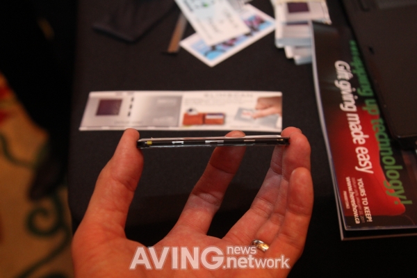 [CES2011] Planon Systems Solutions to introduce creditcard size color ...