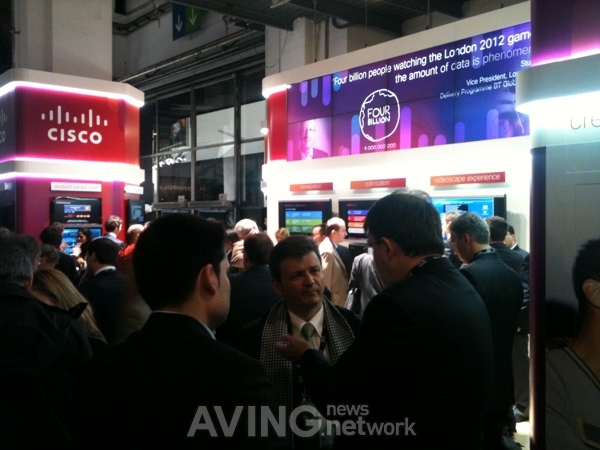 [MWC2011] Cisco booth