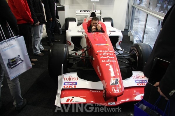 [MWC2011] F1 vehicle at Fujitsu Booth