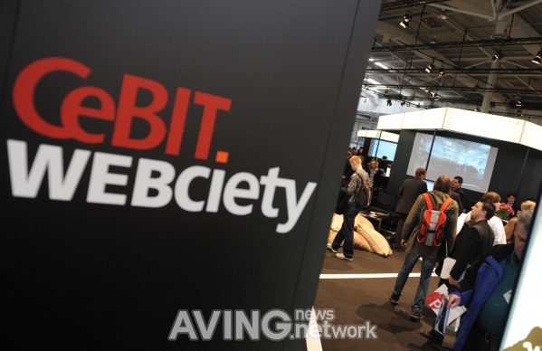 [CeBIT2011] CeBIT pro Webciety - Internet Solutions