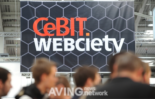 [CeBIT2011] CeBIT pro Webciety - Internet Solutions
