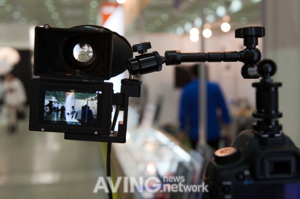 [PHOTO&IMAGING] CINEROID To Introduce The 'Cineroid EVF', The Digital ...