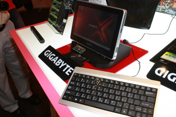 [Computex 2011] Gigabyte to Show ‘S1080 Slate PC’, Tablet Usable as PC