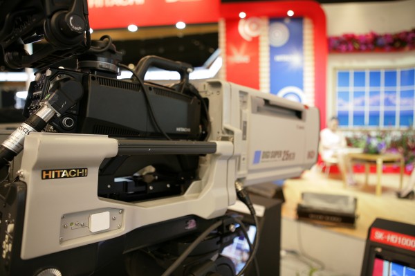 [KOBA 2011] ‘SK-HD1000′, ENG/EFP Camera System of HITACHI