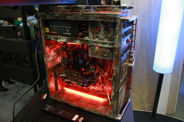 [Computex 2011] HuntKey to Unveil ‘X7’, PC Case with Peculiar Design