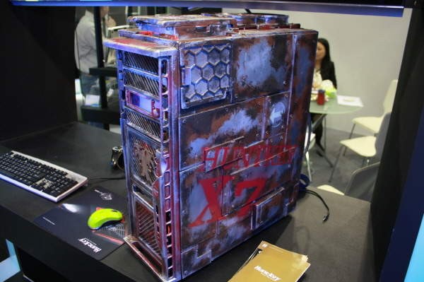 [Computex 2011] HuntKey to Unveil ‘X7’, PC Case with Peculiar Design
