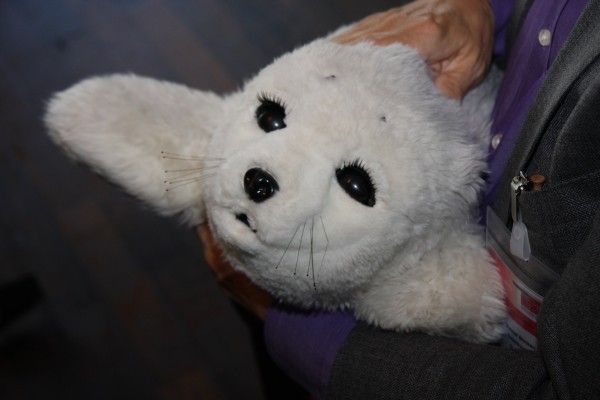 [IFA 2011] Cute ‘PARO,’ Homecare Robot for the Aged Developed by AIST