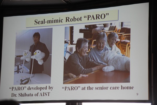 [IFA 2011] Cute ‘PARO,’ Homecare Robot for the Aged Developed by AIST