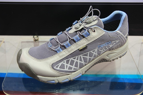 [BISS 2011] TrekSta to Show ‘Quick Racing System Shoes’ Applying ...