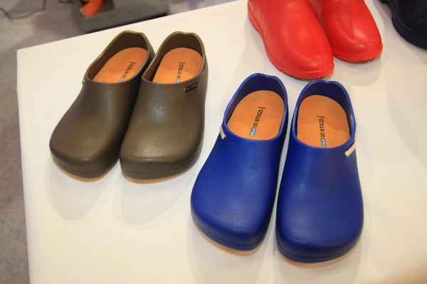 [BISS 2011] Nanotech Ceramics to Show ‘Stico,’ an Anti-Slipping Boots