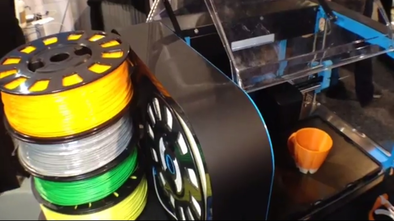 [CES 2014 Video] robox to unveil '3D printer'