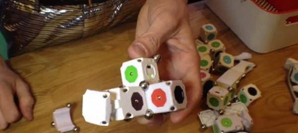 [CES 2014 Video] Modular Robotics to unveil 'MOSS' robot construction ...