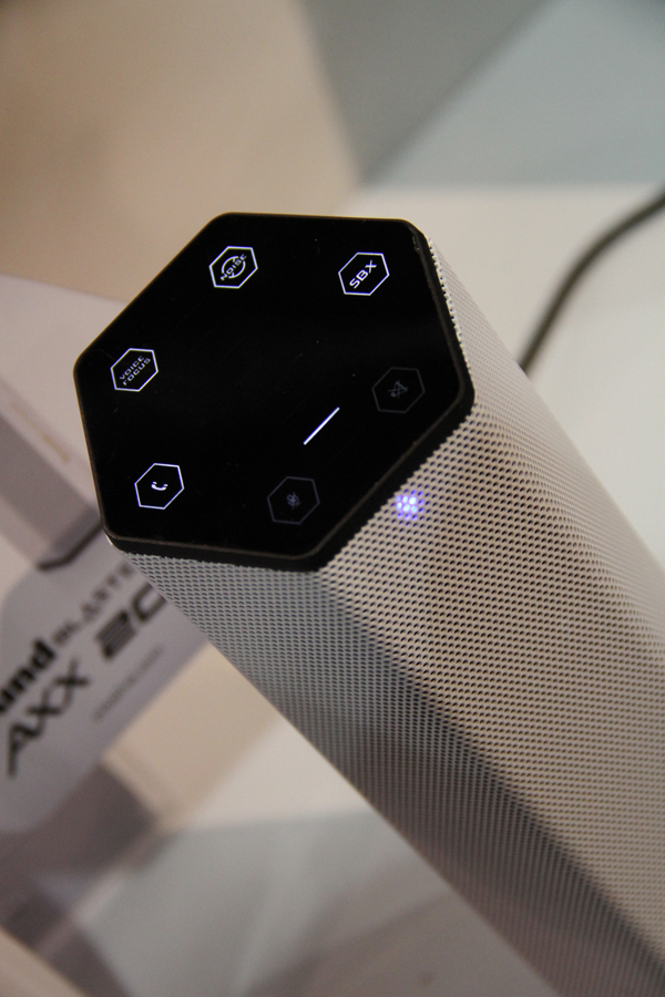 [CES 2014] CREATIVE's Intelligent Wireless Sound System ‘AXX 200’