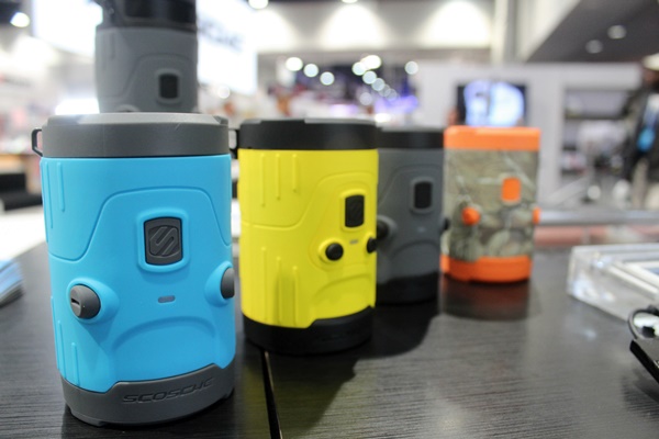 [CES 2014] Scosche's 'The boomBOTTLE™ H20' remarkable waterproof ...