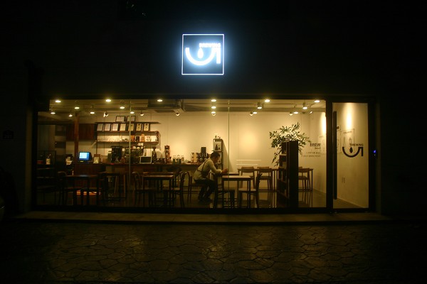 [Interview] 'Cafe in Market' CEO Jaeho Jo, Cafe Customizing Supporter ...