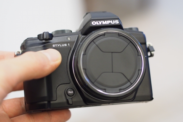 OLYMPUS unveils ‘STYLUS 1’ Easy-to-carry Compact Camera for the middle ...