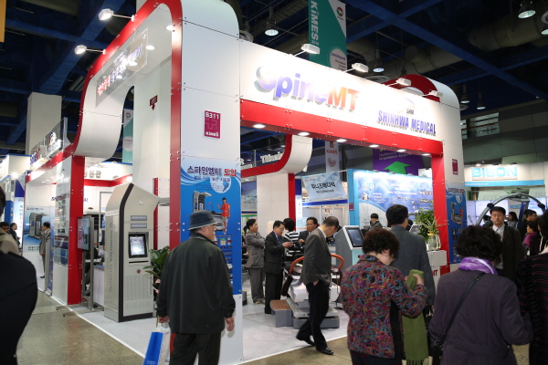 [30th KIMES 2014] SpineMT Introduces Pressure Reducing Spine Correction 'SpineMT K-1'