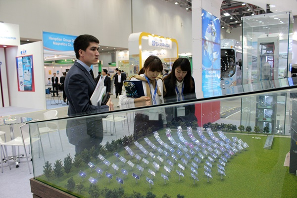[IGEEC 2014] Daesung Group Introduces Concentrating Solar Power System