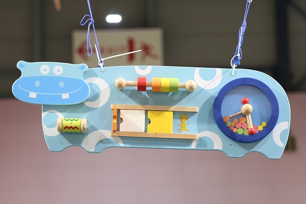 [Educare 2014] I-NET Displays 'Animal Activity', Hang-on Teaching Materials