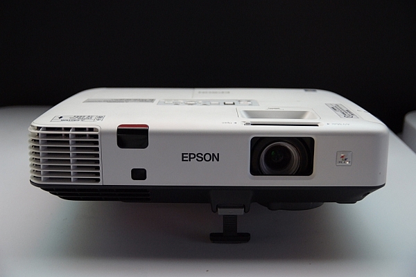 [KOBA 2014] Epson Demonstrates Clear ‘Multimedia Projector’ even on ...