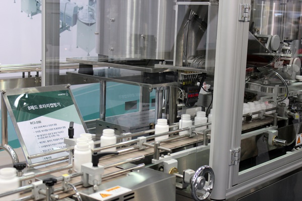 [KOREA PACK 2014] COUNTEC Showcases Electronic Counter Capping Line