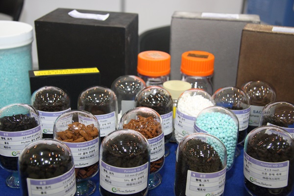 [ENVEX 2014] PureSphere's Air Purification Catalyst