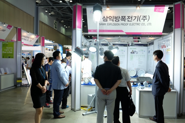 [LED & OLED EXPO 2014] SAMIK EXPLOSION PROOF ELECTRIC's Lightened 'AC ...