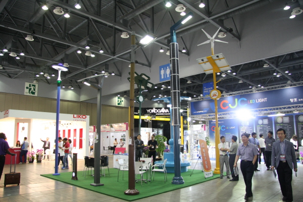 [LED & OLED EXPO 2014] Jaejin Power LED, Presents Multi-Purpose LED ...
