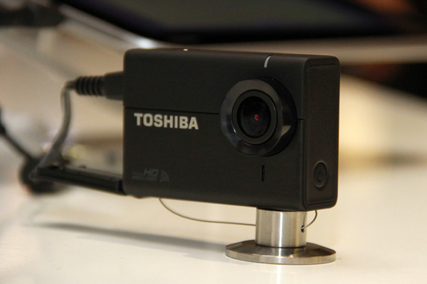 [IFA 2014] Toshiba, Full HD ‘Camileo X-Sports’ Action Cam