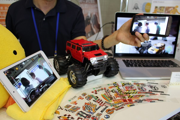 [GMV 2014] Toy's Myth Showcasing the "Talking SimSimi" & "Skid Smart RC ...