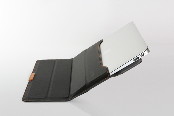 BEFINE Unveils 2014's 'NEW STAND POUCH' Designed For MacBook Air
