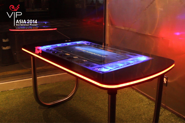 [Product of the Year 2014] Qode's Interactive TABLE_G Moves the World