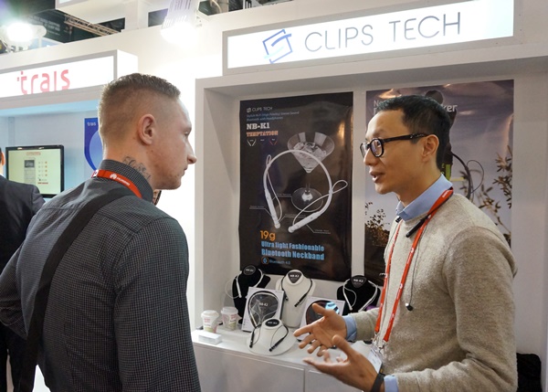 [MWC 2015] Clips Tech Introduces Bluetooth Neckband and Economical ...