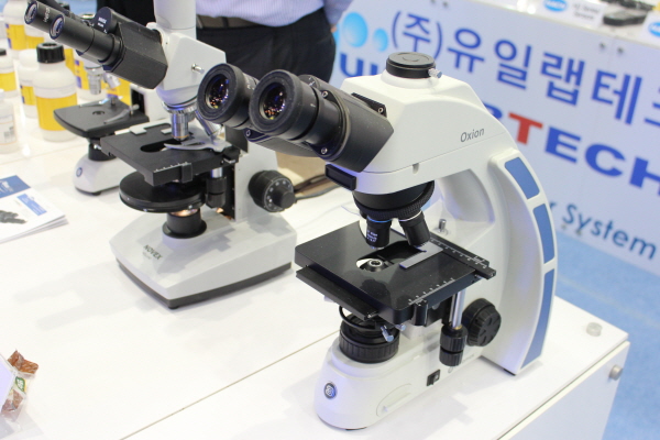 Assemblage of R&D Equipment at "KOREA LAB 2015"