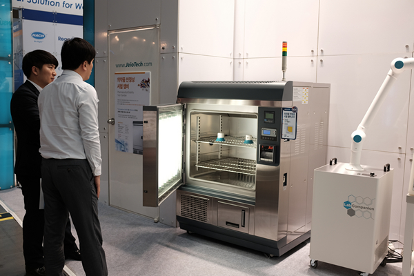 [KOREA LAB 2015] Jeio Tech's Drug Medicine Safety Testing Chamber