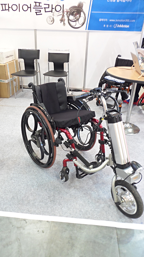 [KORECA 2015] InMotion Showcases ‘Firefly’, High-Performance Wheelchair ...