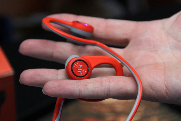 [IFA 2015 EDITOR’S CHOICE TOP 100] Plantronics Introduces ‘BackBeat FIT ...