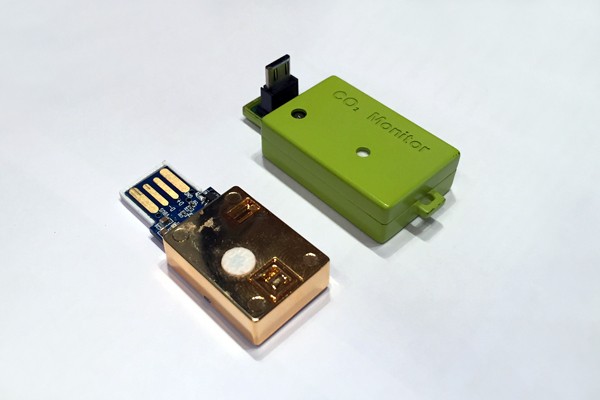 ELT Sensor Showcased World's Smallest Mobile CO2 Sensor "MT100"