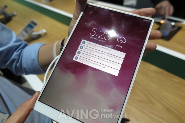 [CES 2016] Hisense Introduced ‘A1’ That Has Dual Camera and 1080p ...
